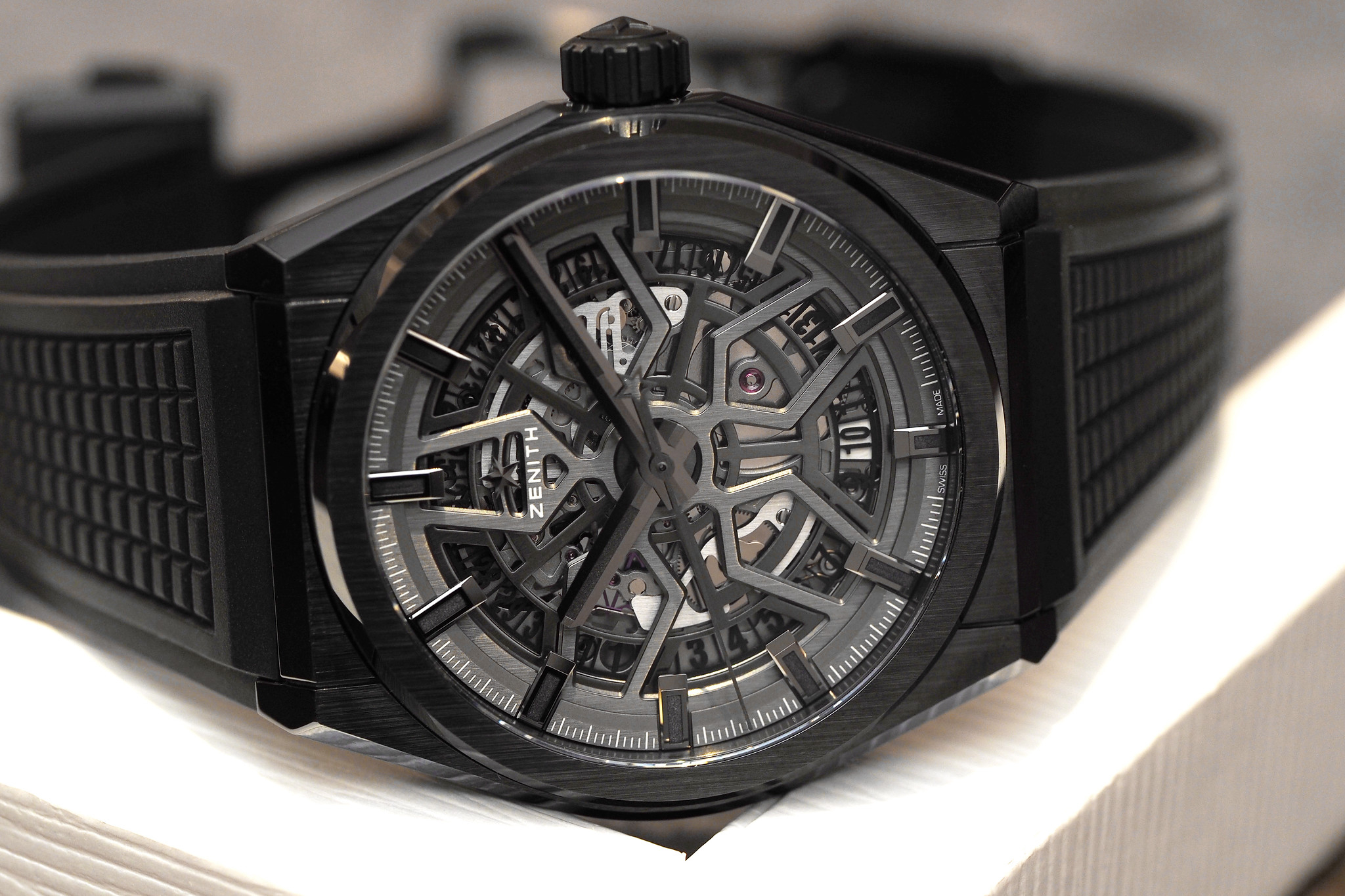 Zenith Defy Classic Black Ceramic Hands-On